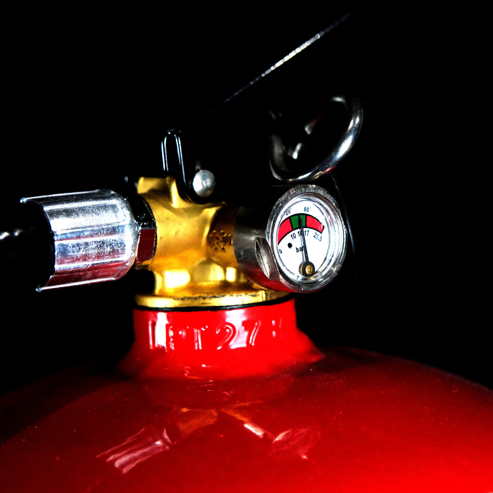 ABC Stored Pressure Fire Extinguisher (9kg) – COMBAT Brand Fire ...